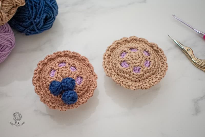 No-sew Blueberry Pie Free Amigurumi Pattern Little Crochet Farm